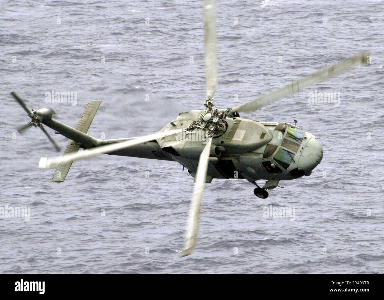 US Navy An SH-60F Seahawk banks sharply towards Constellation to ...