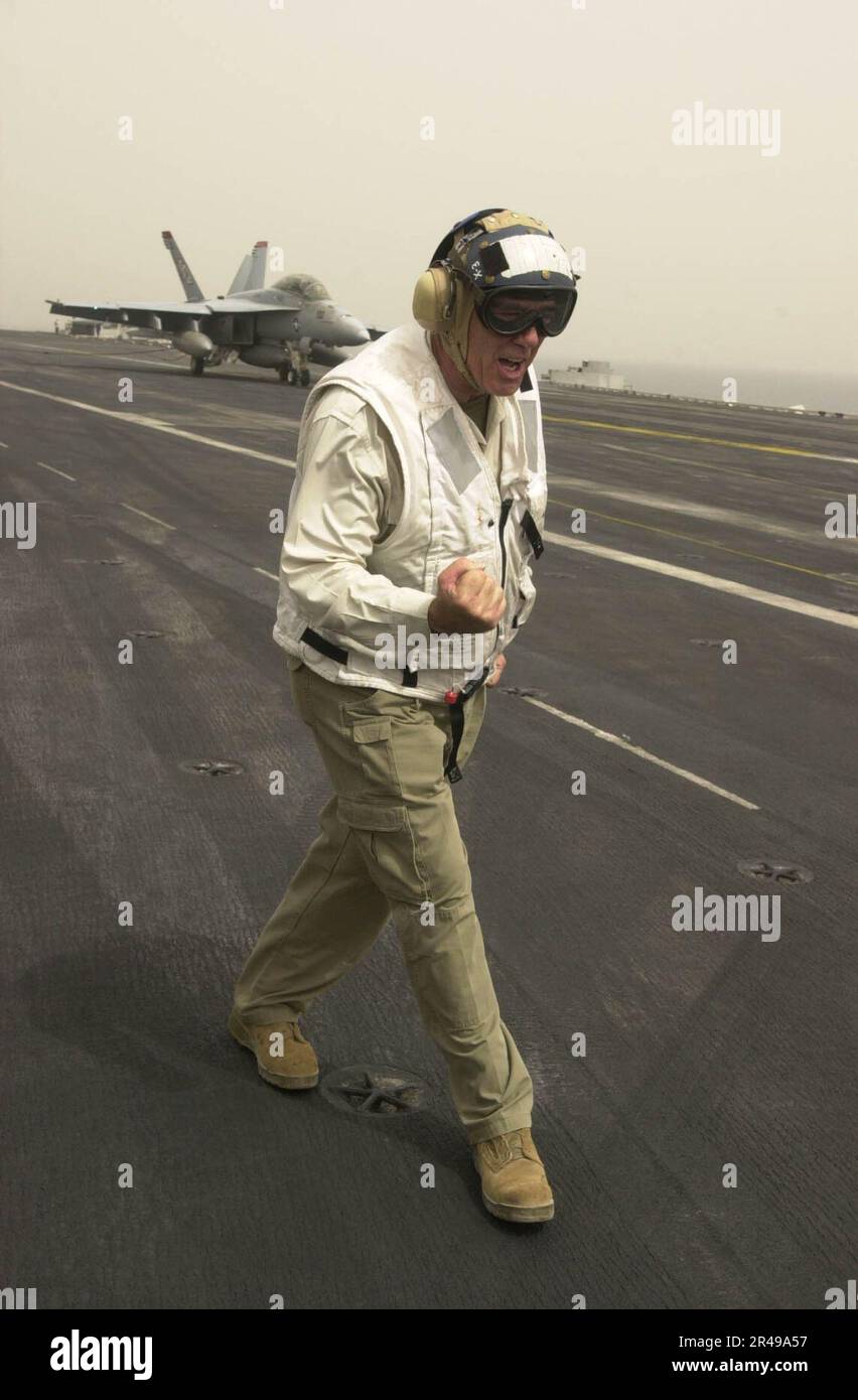 US Navy R. Lee Ermey, host of the popular History Channel program ...