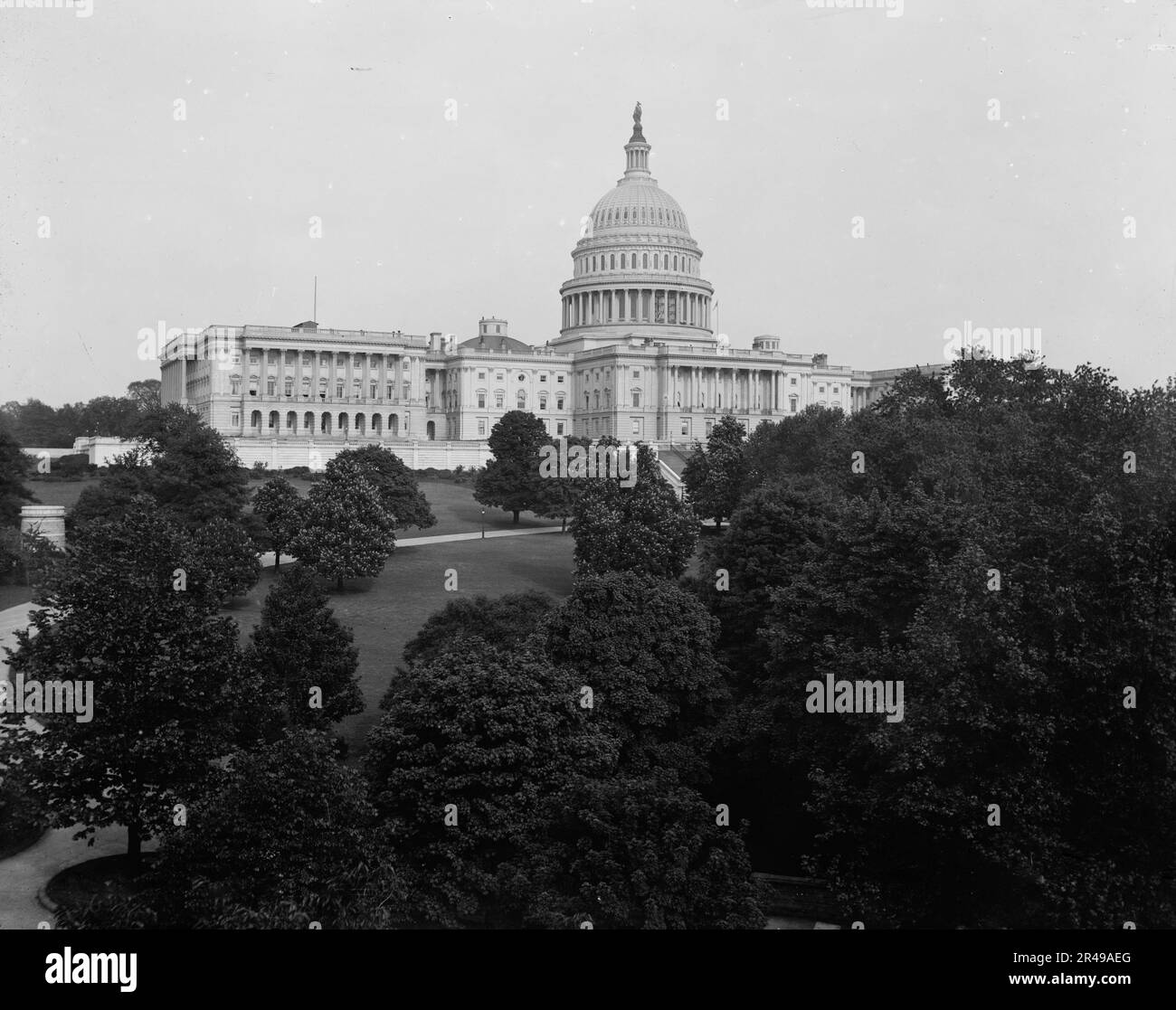 19th century photo of us capitol hi-res stock photography and images ...