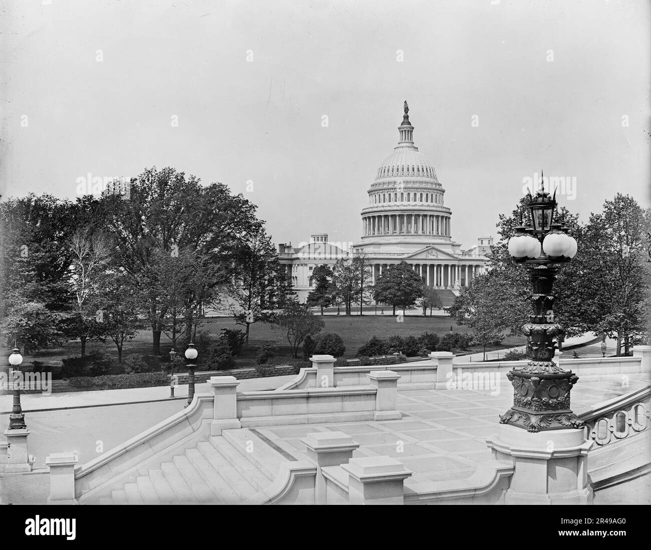 Rom 8 Black and White Stock Photos & Images - Alamy