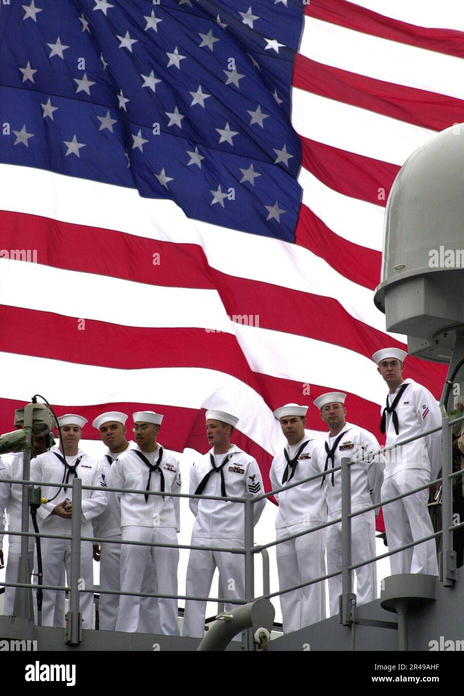 US Navy Sailors aboard the guided missile cruiser USS Valley Forge (CG ...