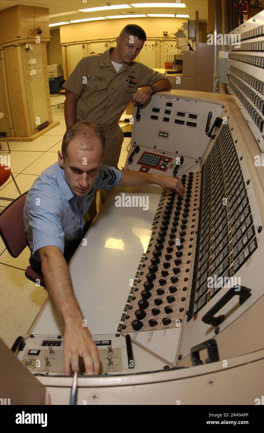 US Navy Missile Technician Stock Photo - Alamy