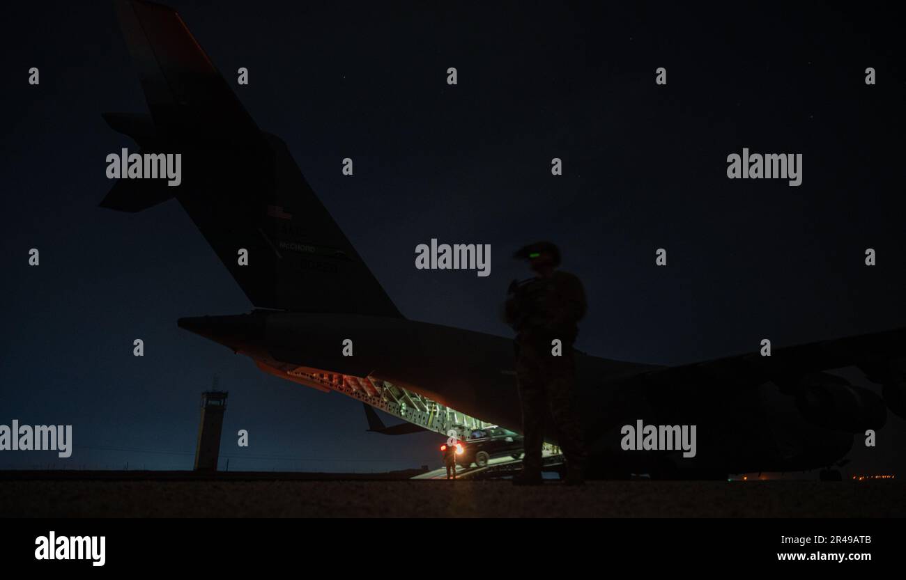 U.S. Air Force Tech. Sgt. Brandon Canfield, 8th Expeditionary Airlift ...