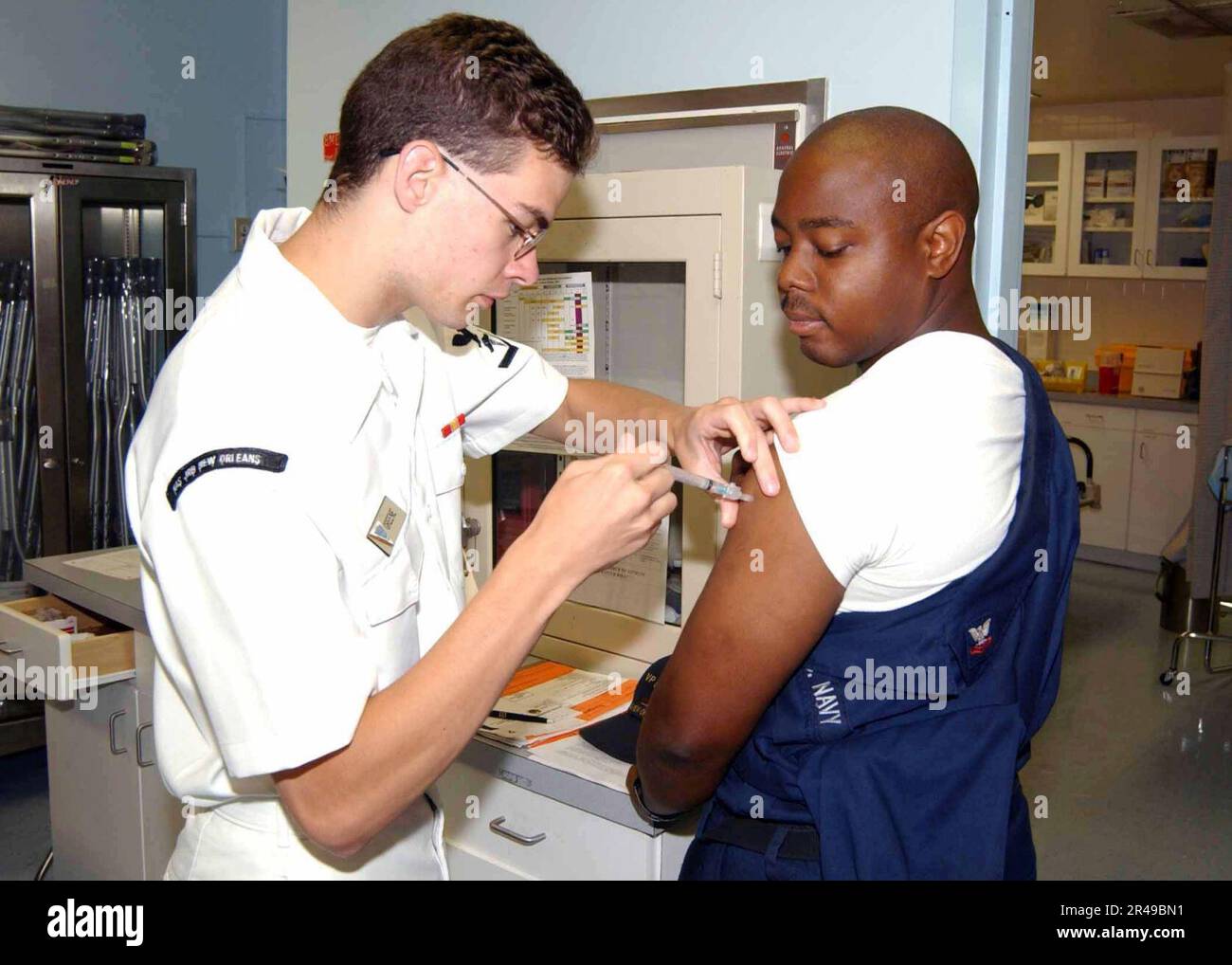 US Navy Hospital Stock Photo - Alamy
