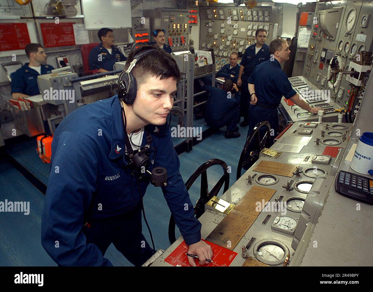 US Navy Machinist's Mate Stock Photo - Alamy