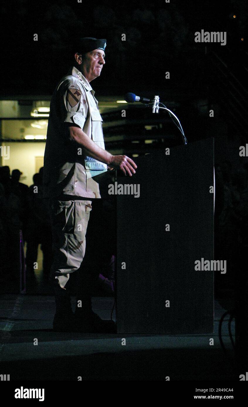 US Navy Gen. Tommy R. Franks, addresses the audience and troops in ...