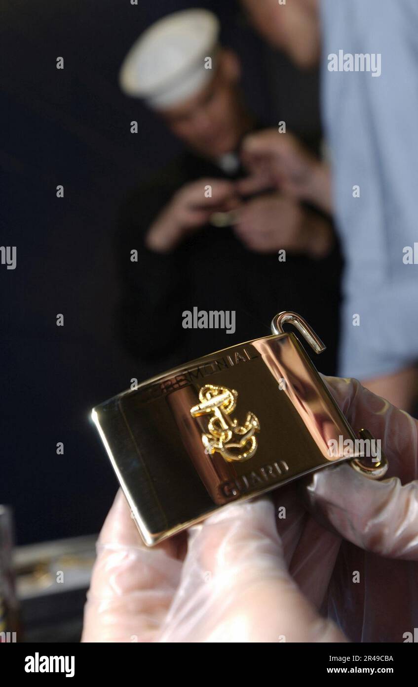 US Navy Duty in the U.S. Navy's Ceremonial Guard is a never-ending ...