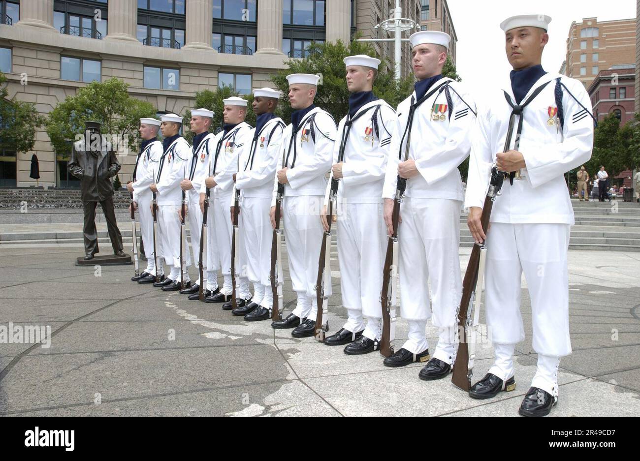 US Navy Members of the U.S. Navy Ceremonial Guard stand in formation ...