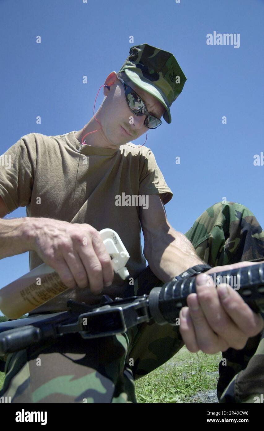 US Navy Utilitiesman Stock Photo - Alamy