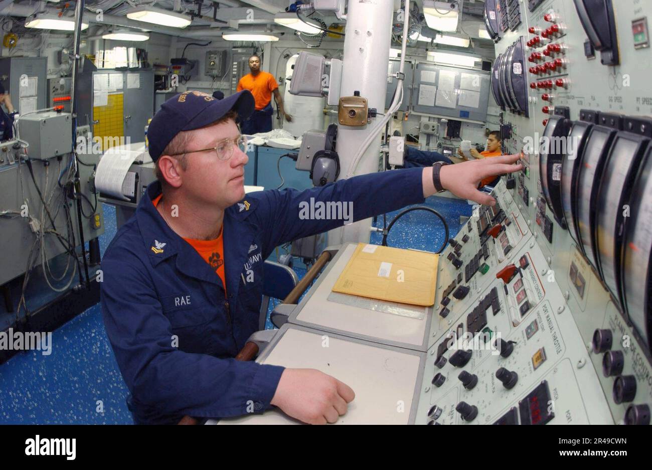 US Navy Gas Turbine System Technician Electrical Stock Photo - Alamy