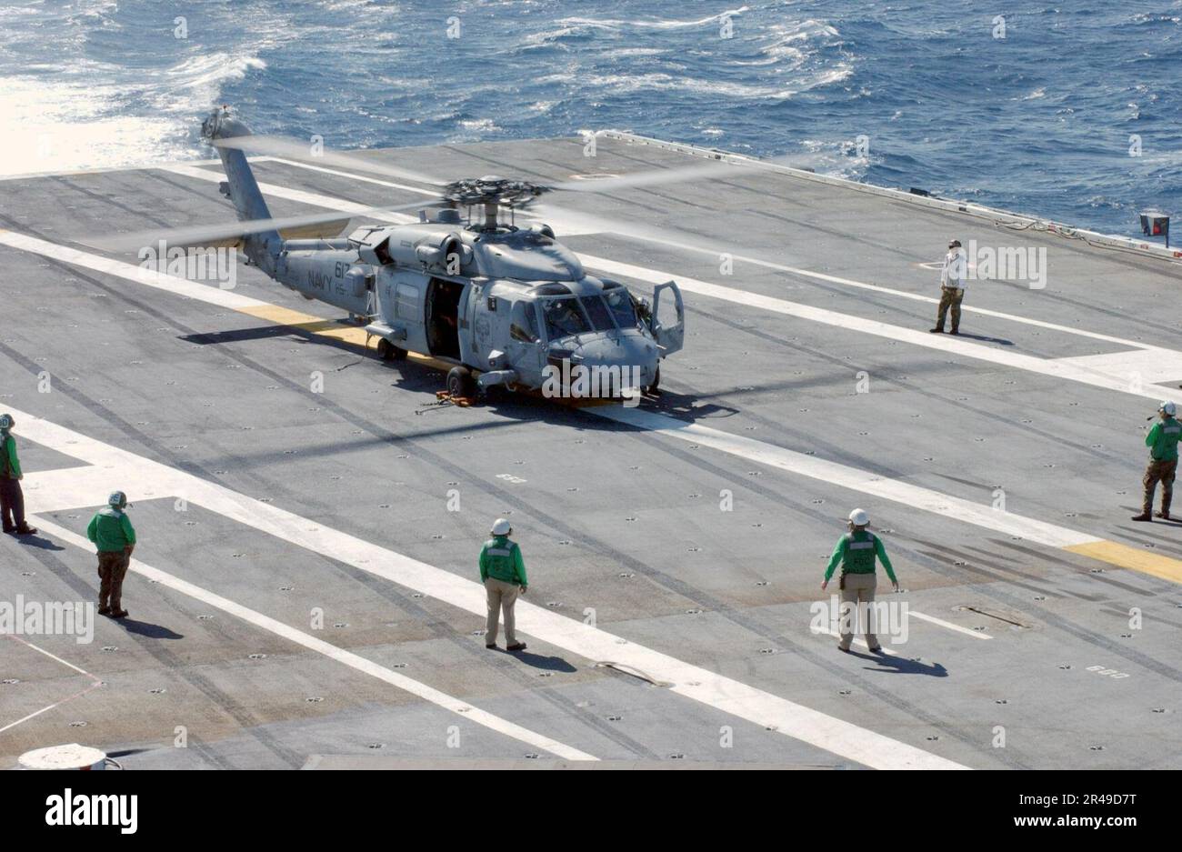 US Navy An SH-60F Seahawk assigned to Helicopter Anti-Submarine ...