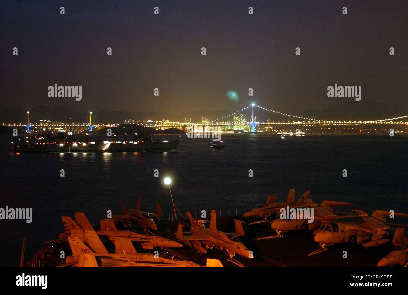 US Navy The stern of the nuclear aircraft carrier USS Carl Vinson (CVN ...