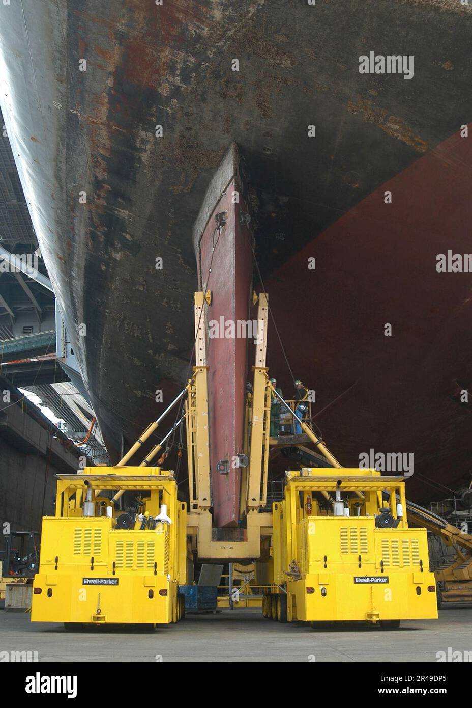 US Navy Puget Sound Naval Ship Yard workers Dave Jorgensen, from ...