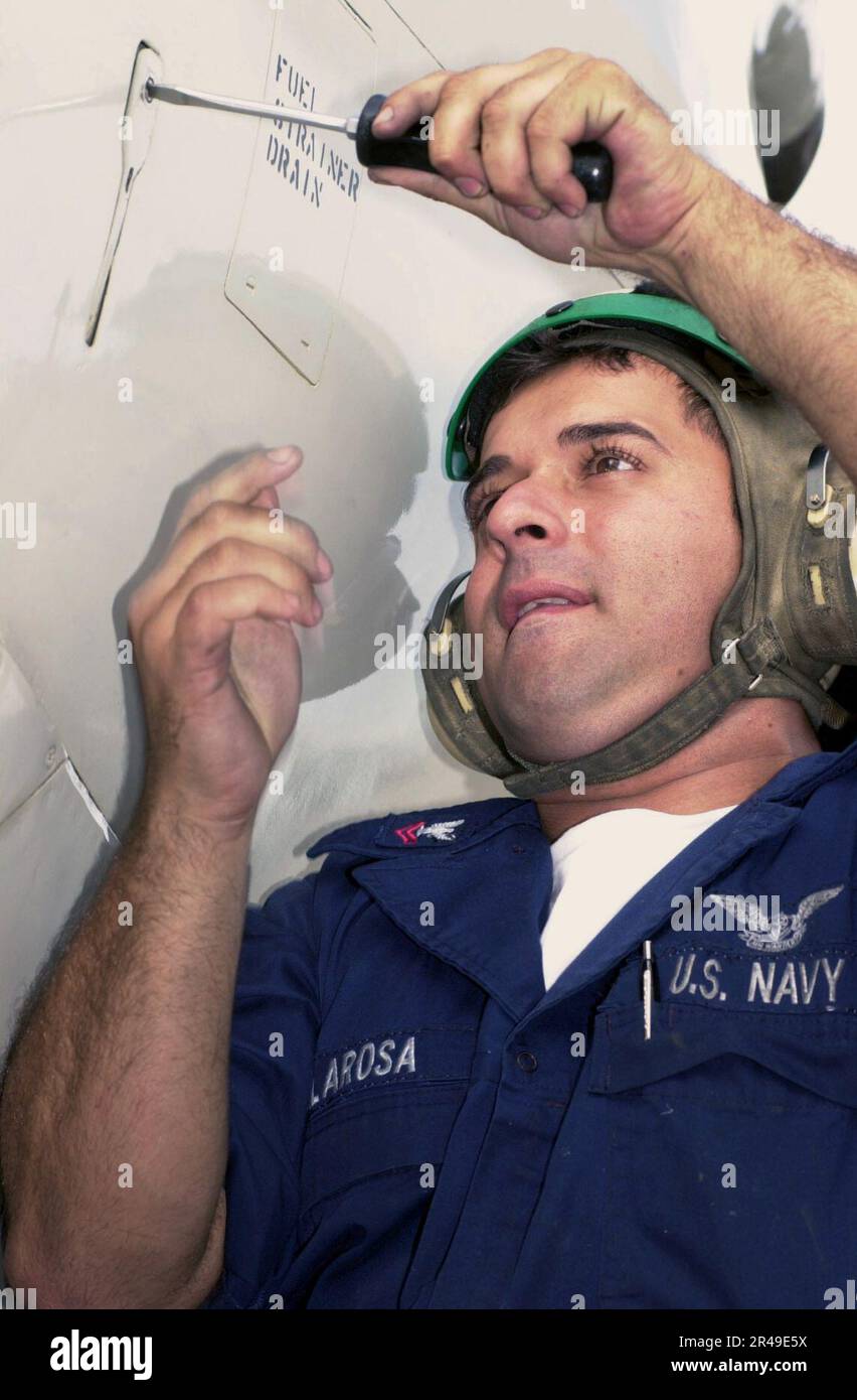 US Navy Aviation Machinist's Mate Stock Photo - Alamy