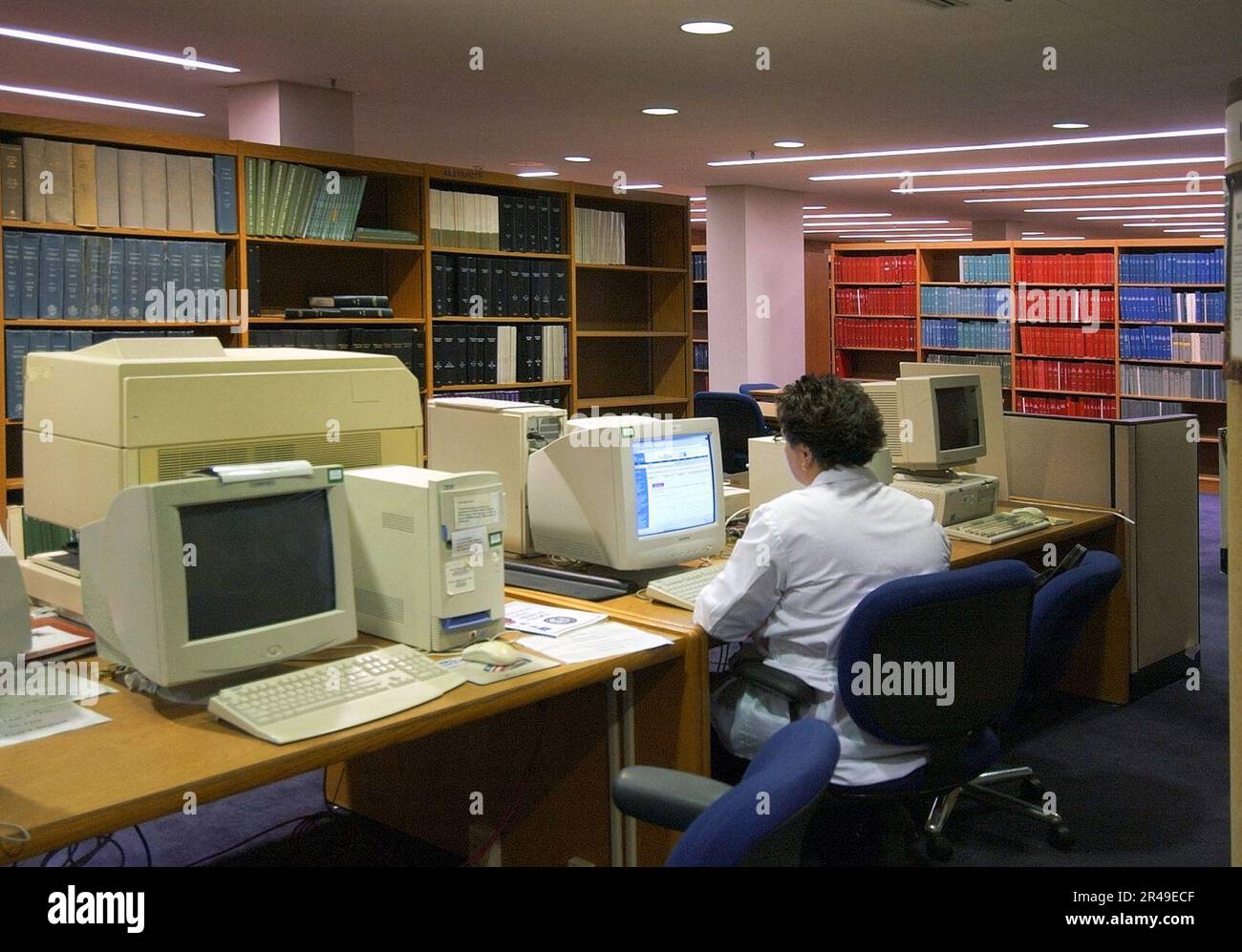 Medical library hi-res stock photography and images - Alamy