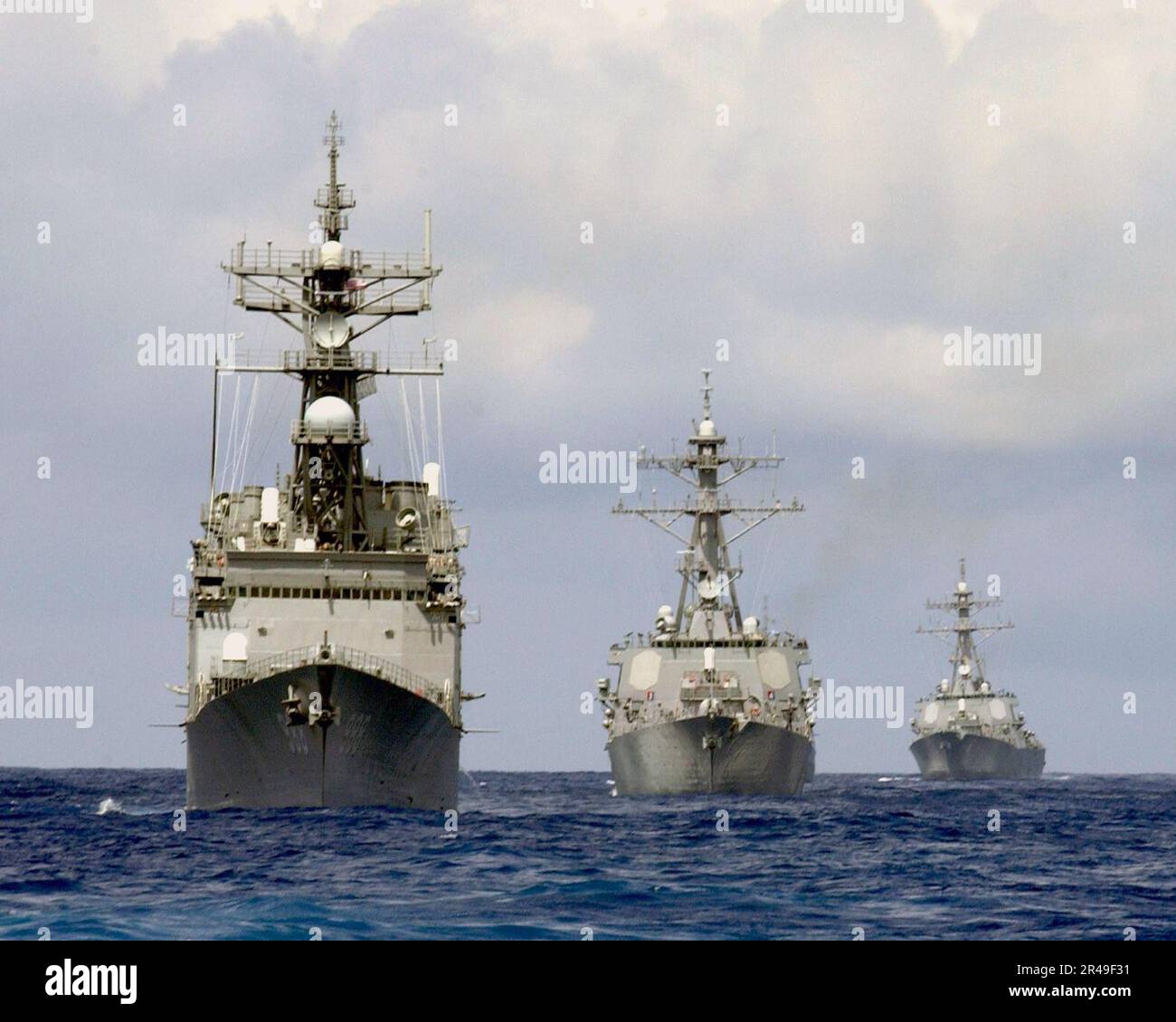 US Navy USS Thorn (DD 988), USS Cole (DDG 67), and the USS Gonzalez ...