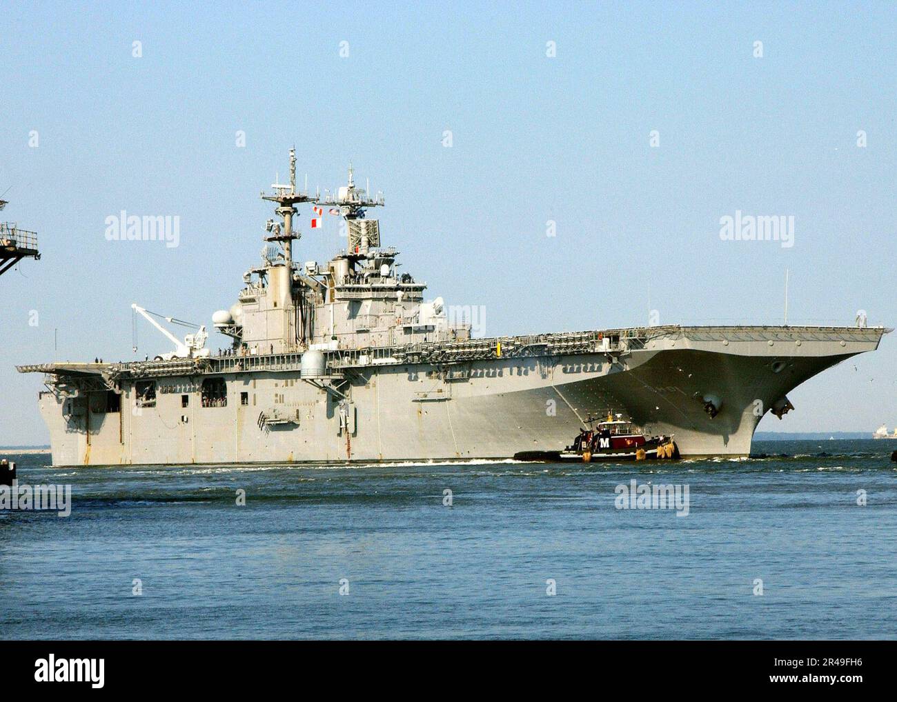 US Navy The amphibious assault ship USS Wasp (LHD 1) departs Naval Station Norfolk to avoid ...
