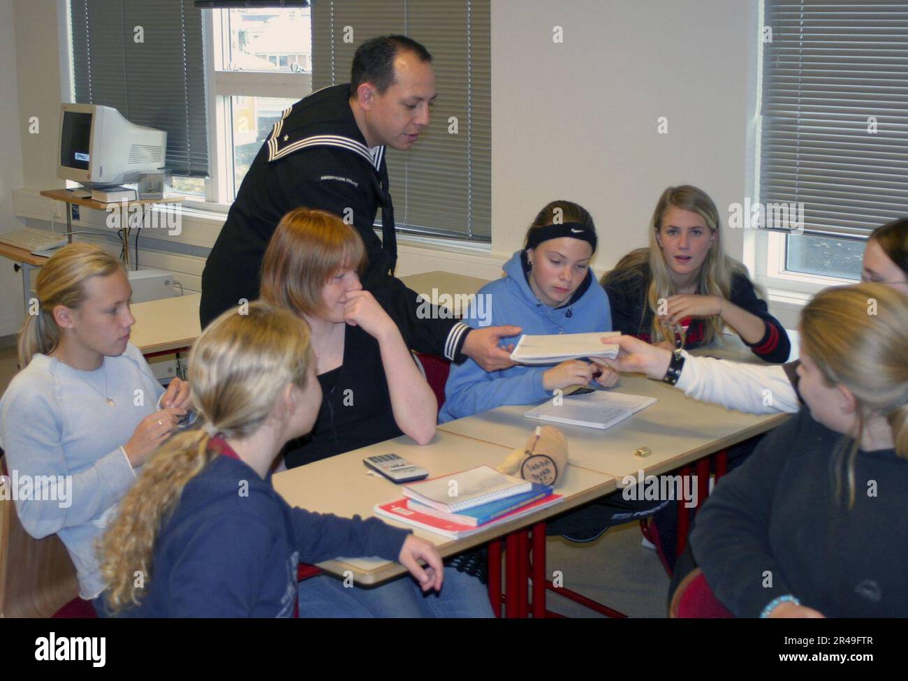 Eighth grade math class hi-res stock photography and images - Alamy