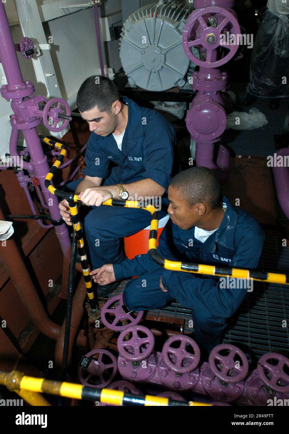 US Navy Aviation Boatswain's Mate Stock Photo - Alamy