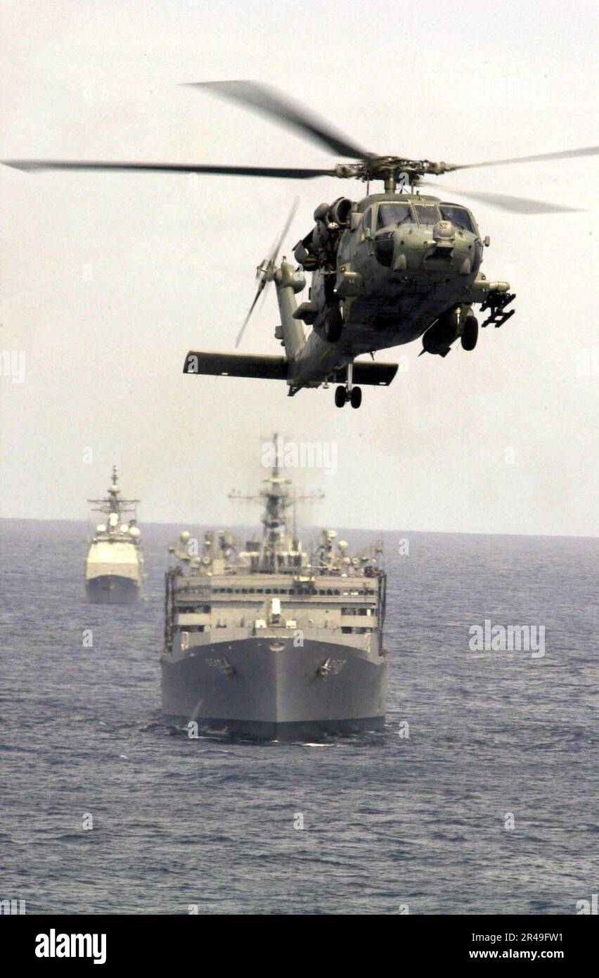 US Navy Explosive Ordnance Disposal Mobile Unit Eleven Detachment One ...