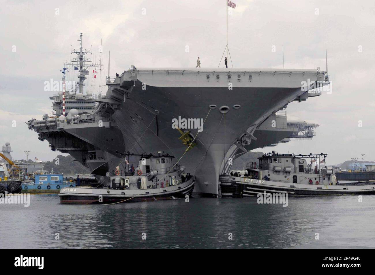 US Navy The aircraft carrier USS Kitty Hawk (CV 63) gets underway after ...