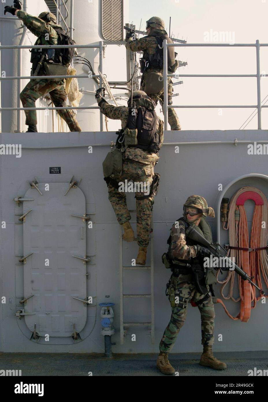 US Navy The 2nd Fleet Anti-Terrorism Team (FAST), 7th Platoon, provides ...