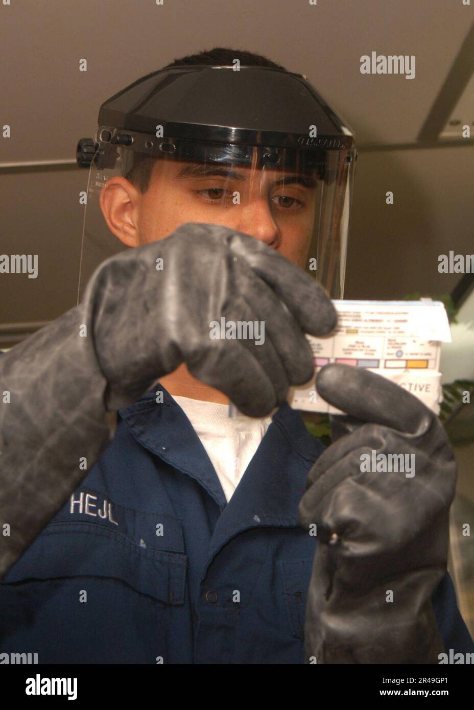 US Navy Damage Controlman Stock Photo - Alamy