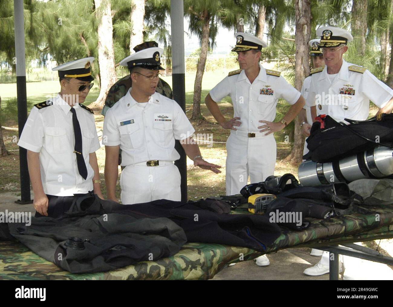US Navy Members of Explosive Ordnance Disposal Mobile Unit Five (EODMU ...