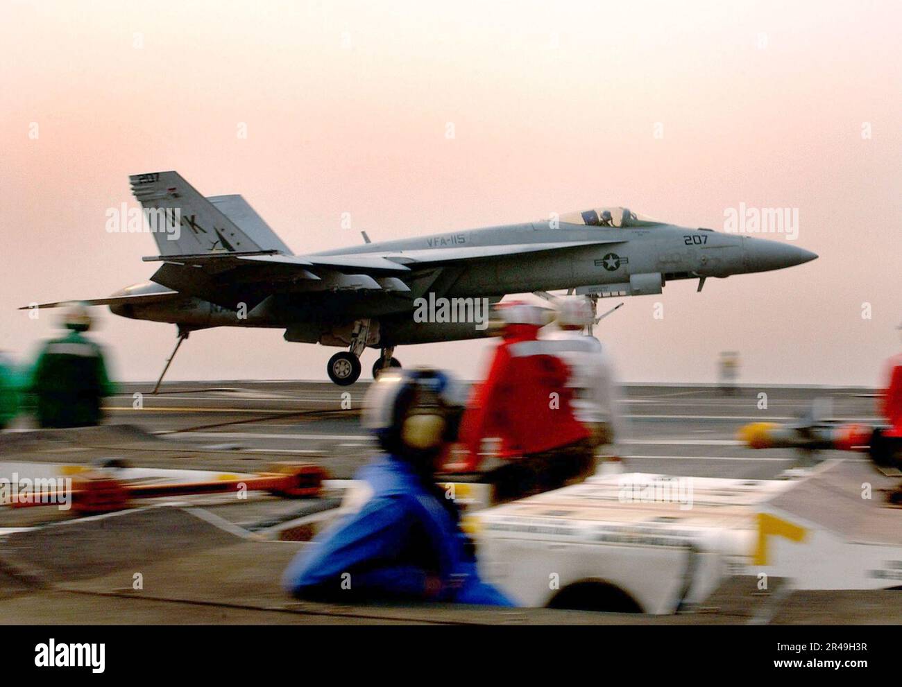 US Navy An F-A-18E Super Hornet assigned to the Eagles of Strike ...