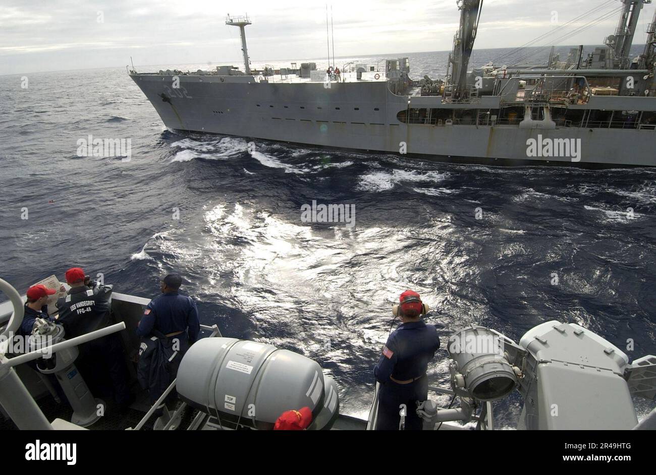 US Navy he Guided Missile Frigate USS Vandegrift (FFG 48) steams along ...