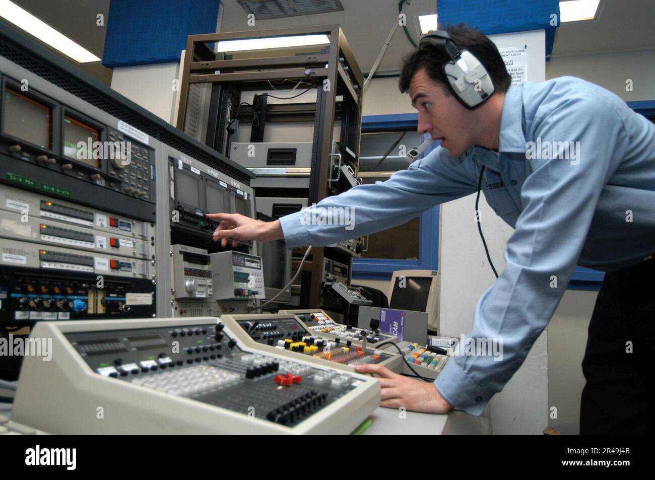 US Navy Journalist Stock Photo - Alamy