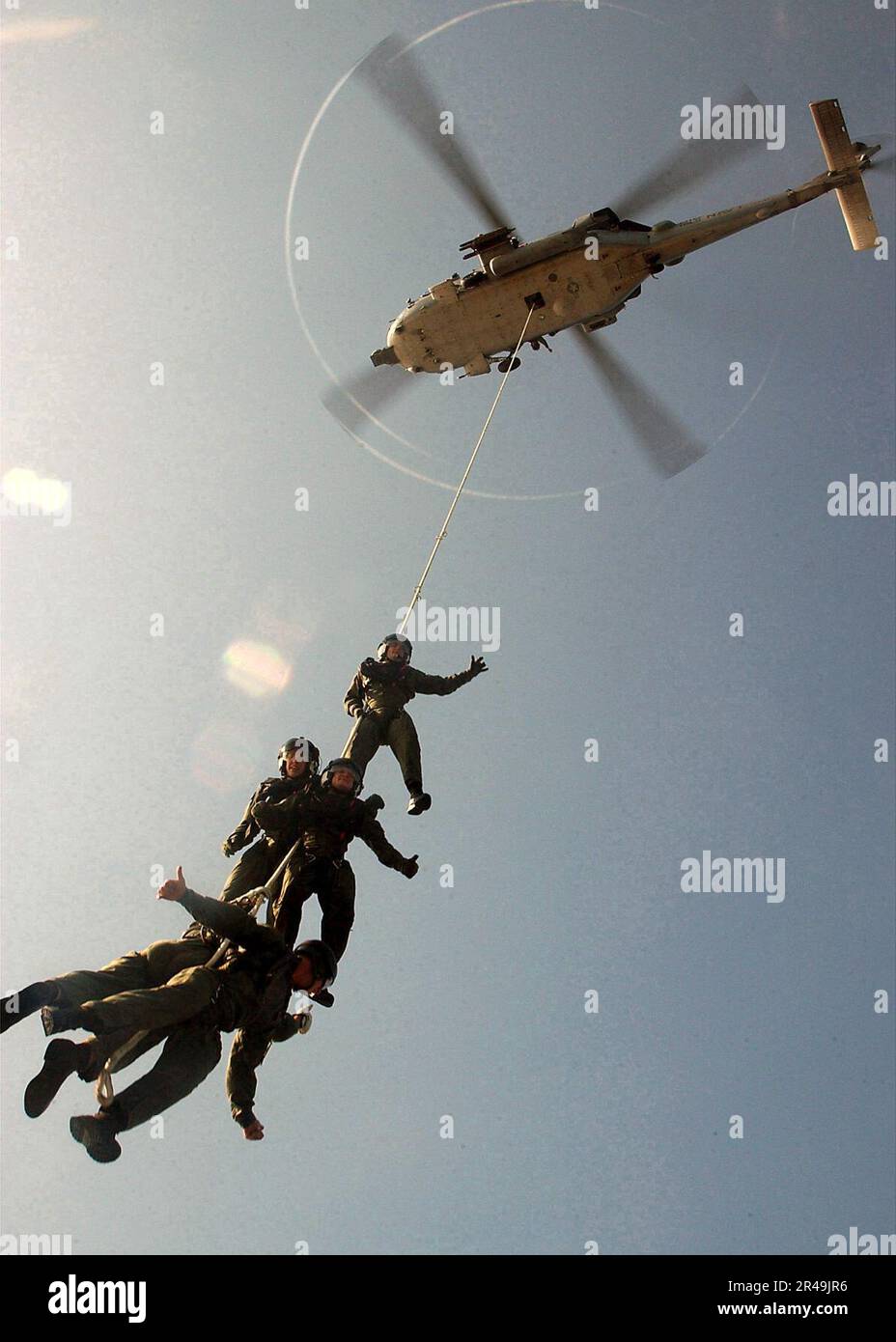 US Navy Explosive Ordnance Disposal (EOD) Mobile Unit 6, Detachment 12 ...