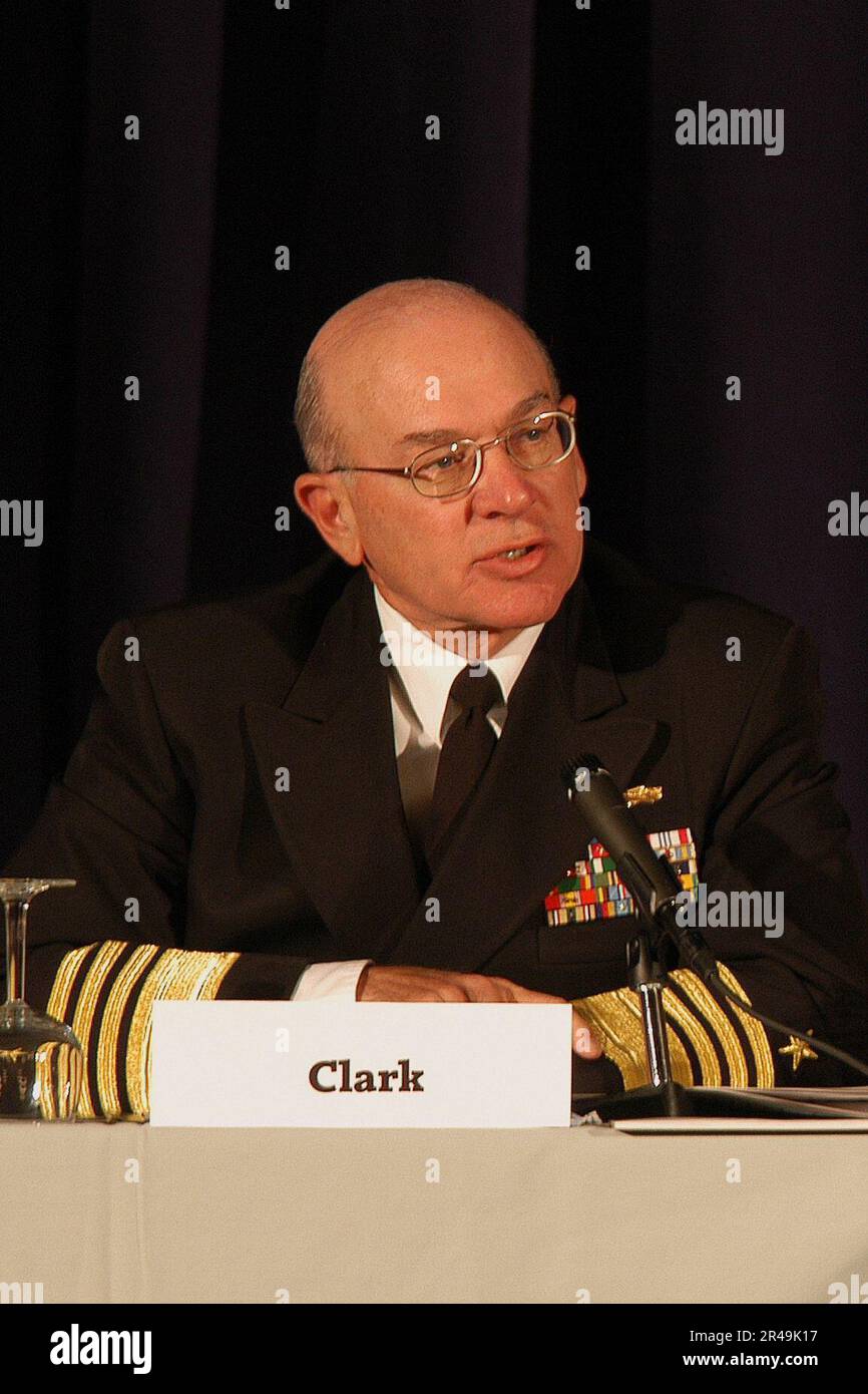 US Navy Adm. Vern Clark Stock Photo - Alamy