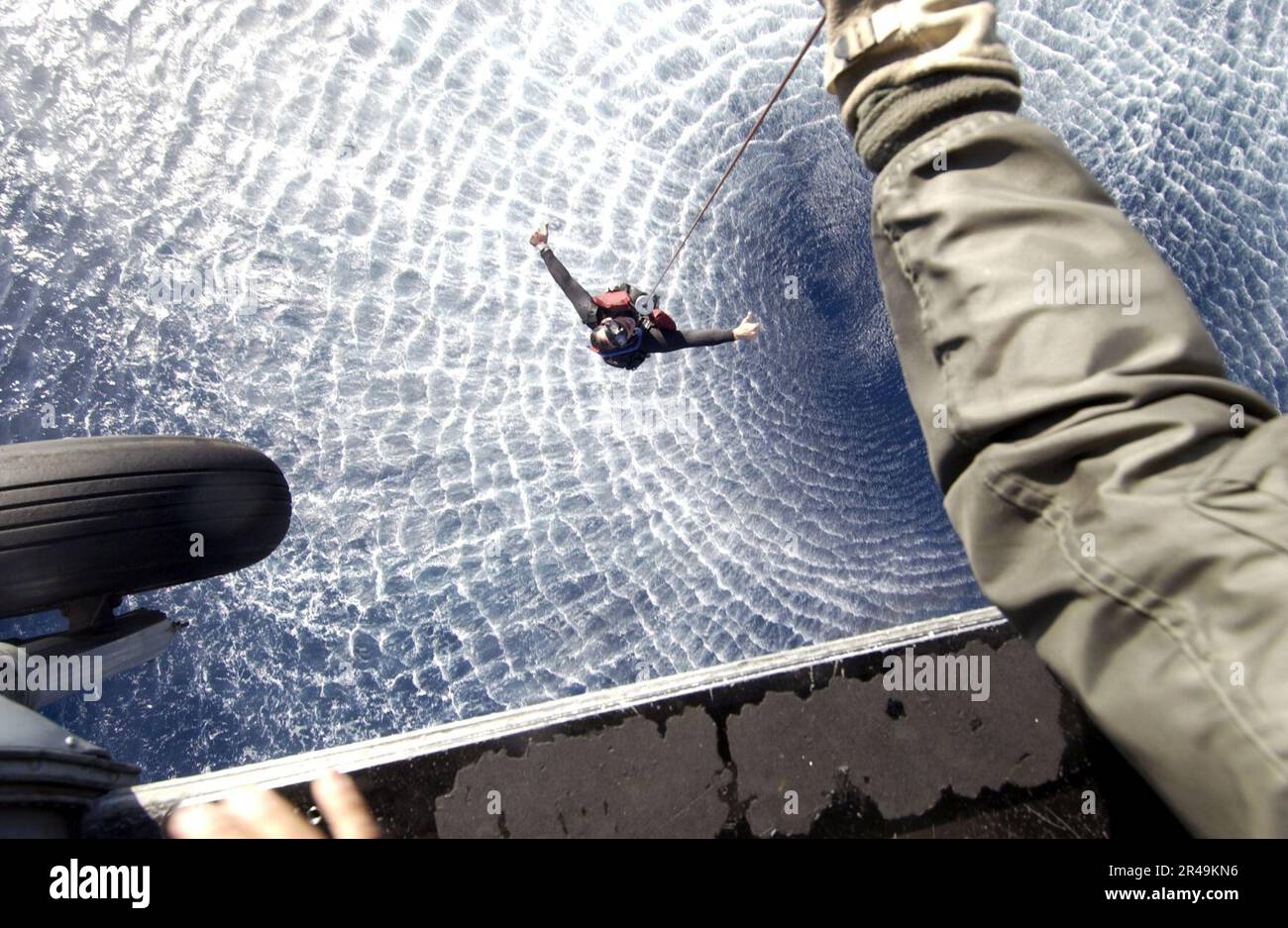 US Navy Lt. Cmdr. assigned to Explosive Ordnance Disposal Mobile Unit ...