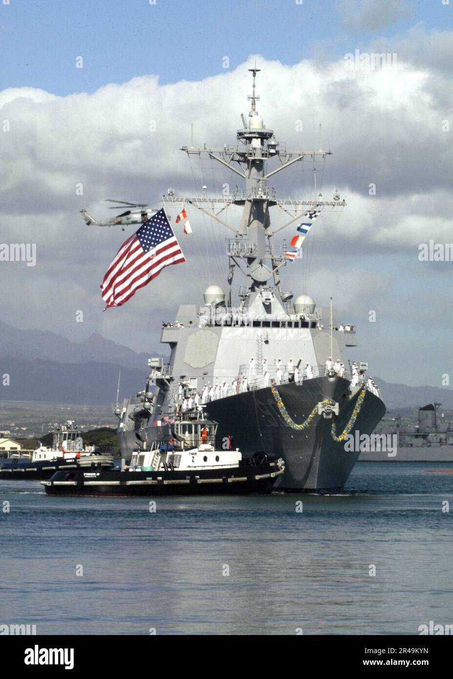 US Navy Sailors aboard USS Chafee (DDG 90 Stock Photo - Alamy
