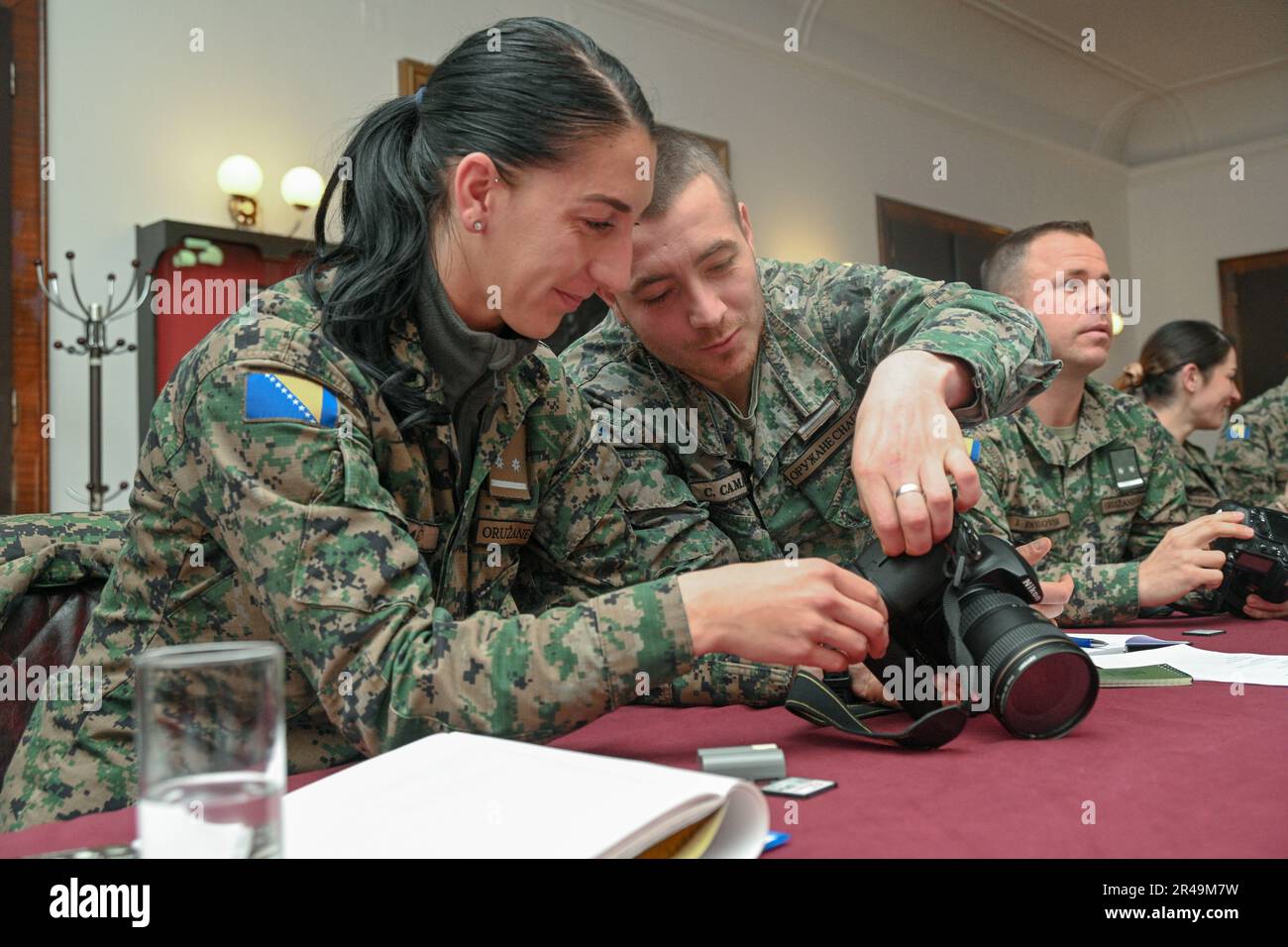 Armed Forces of Bosnia and Herzegovina (AFBiH) service members learn ...