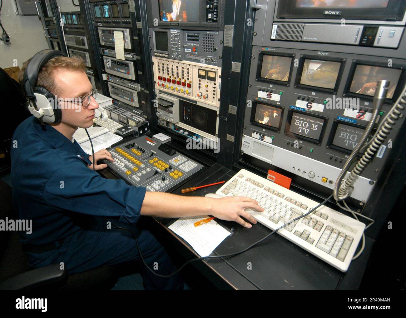 US Navy Journalist Stock Photo - Alamy