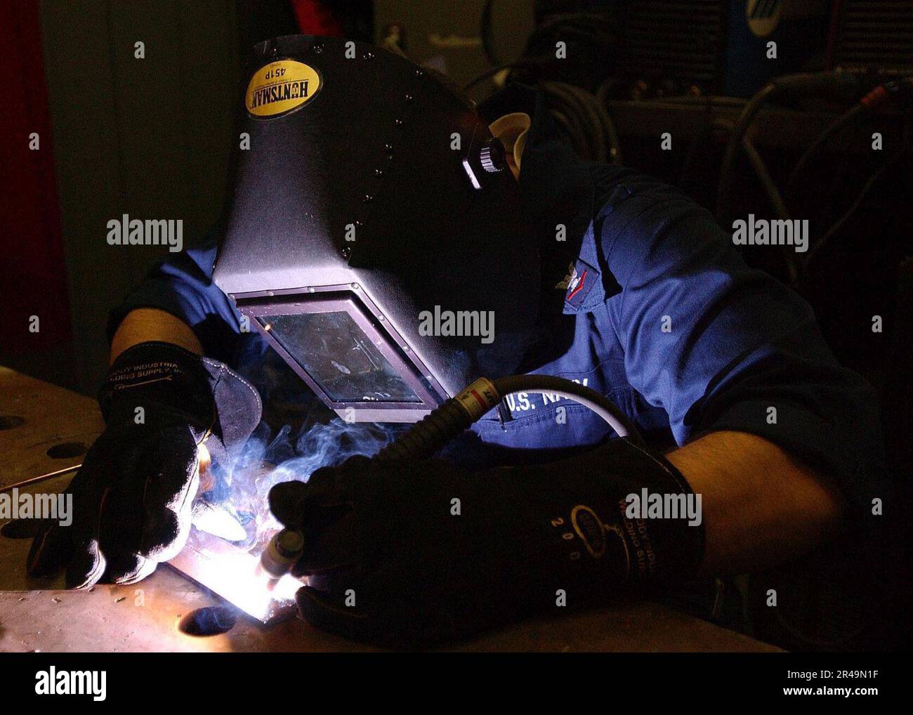US Navy Hull Maintenance Technician Stock Photo - Alamy