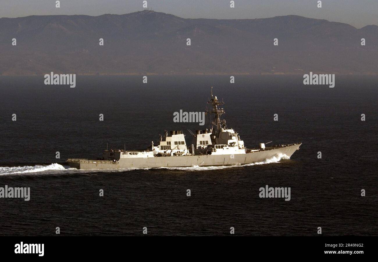 US Navy The Arleigh Burke class guided missile destroyer USS Bulkeley ...