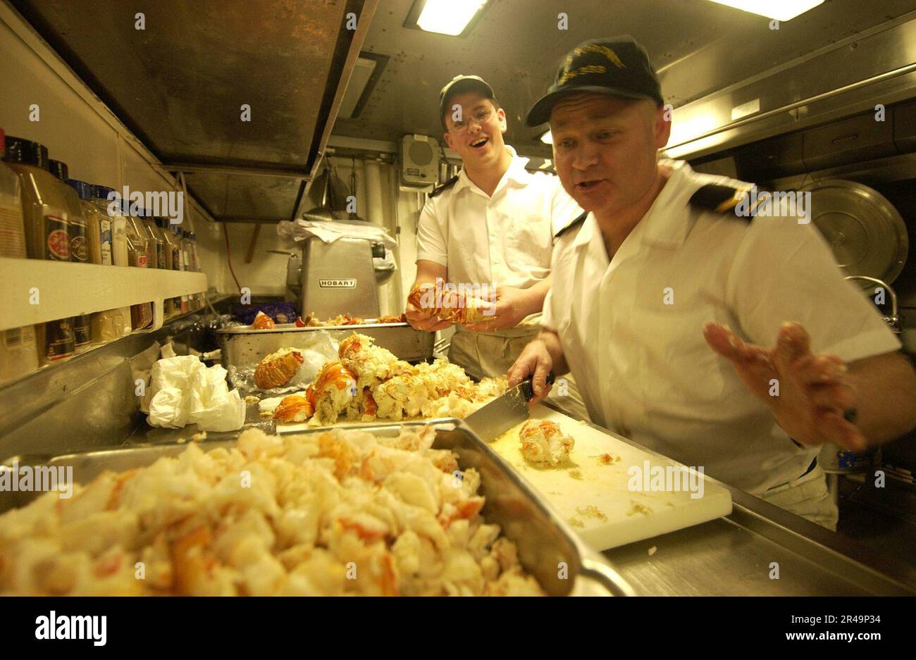 US Navy Sailors aboard the Canadian Navy Halifax-class patrol frigate ...