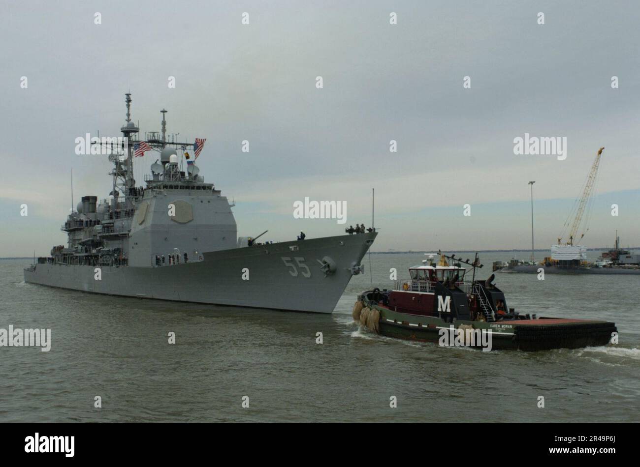 US Navy The guided missile cruiser USS Leyte Gulf (CG 55), departs ...