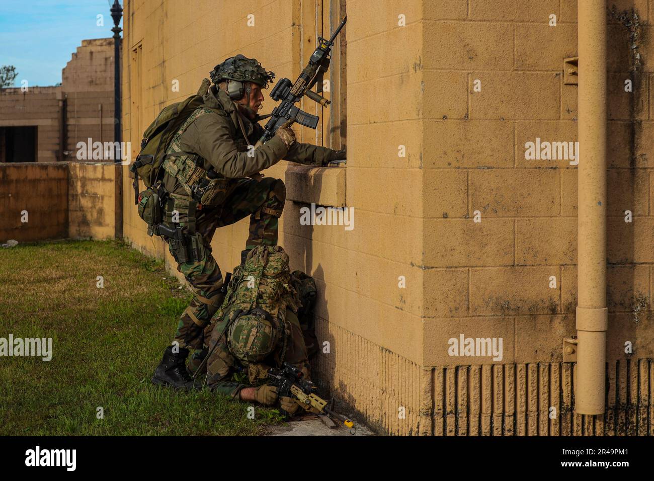 A Dutch Marine with Marine Squadron Carib, Netherlands Marine Corps ...