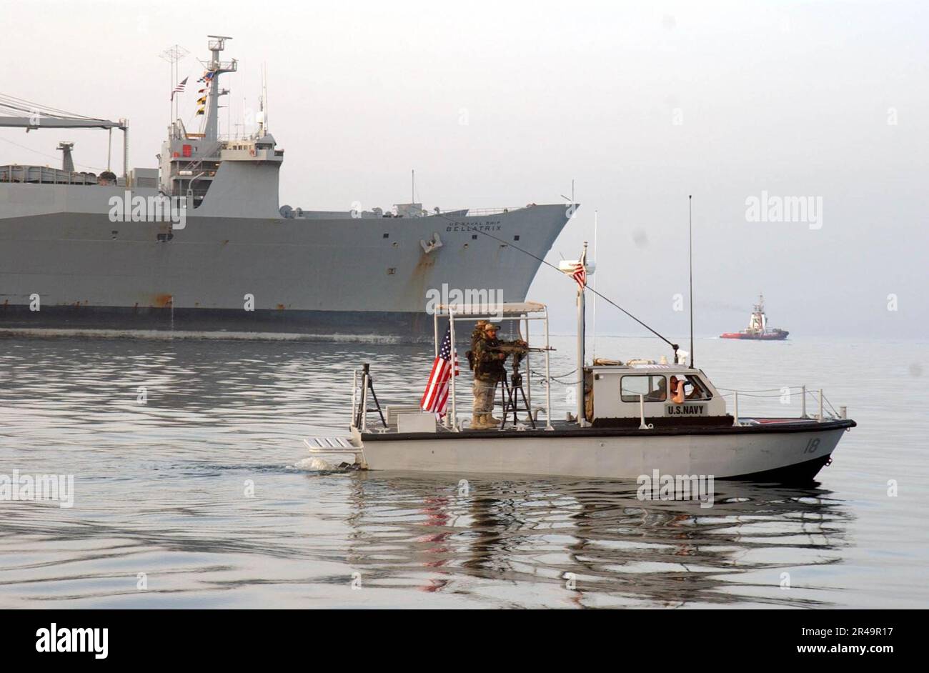 US Navy The Military Sealift Command (MSC) fast combat ship USNS ...