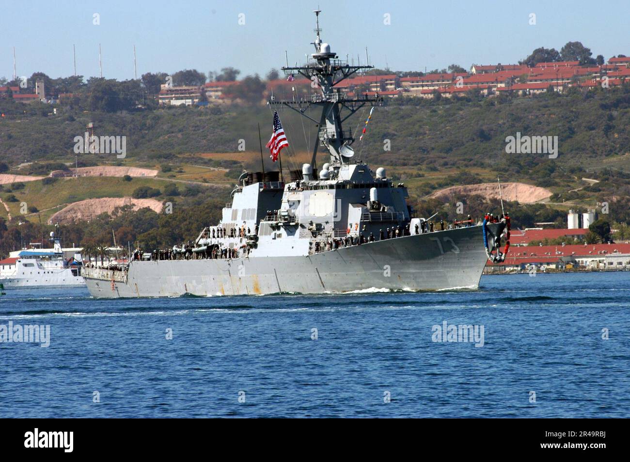 US Navy The guided missile destroyer USS Decatur (DDG 73) makes it's ...