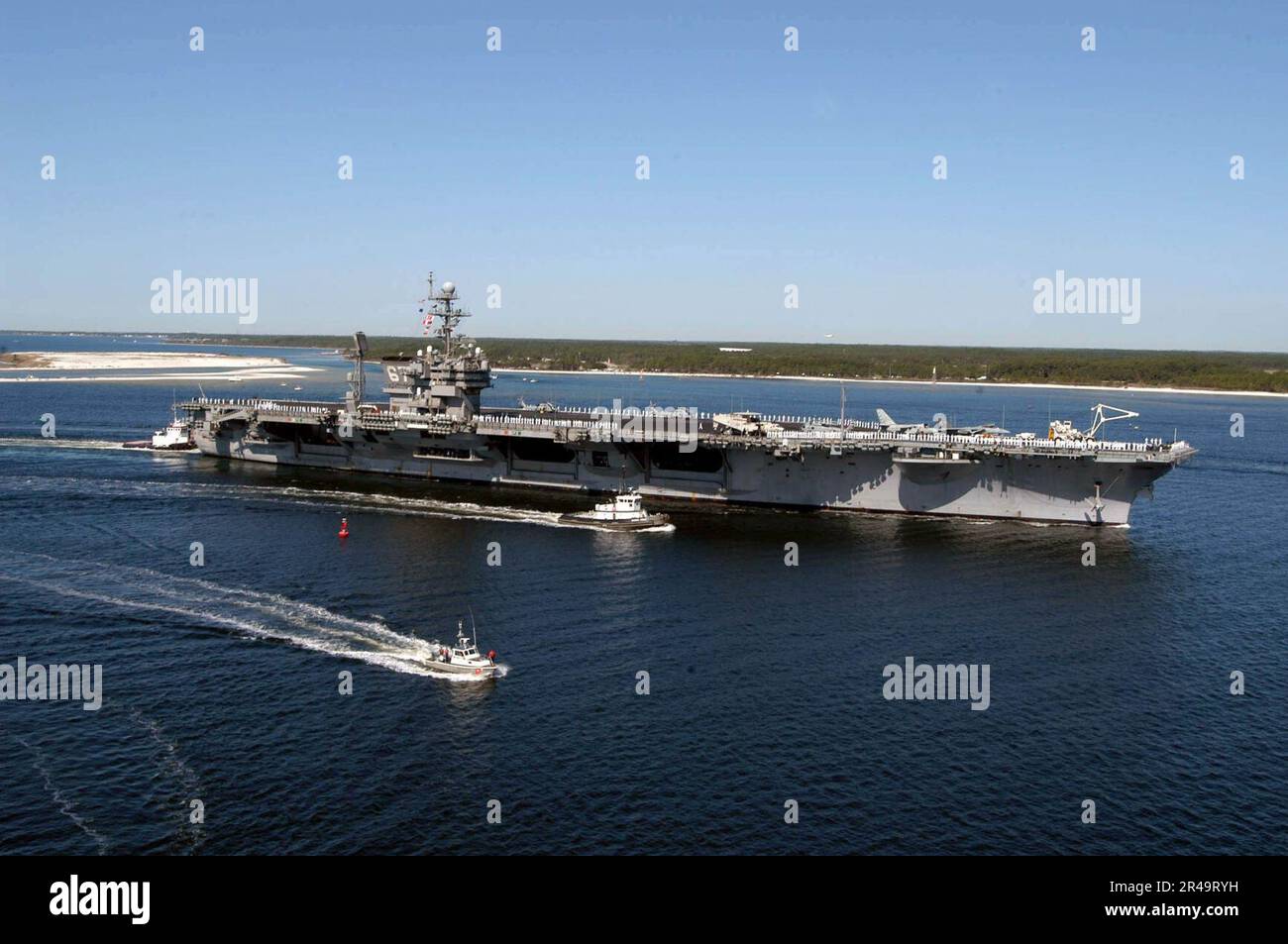 US Navy USS John F. Kennedy (CV 67) arrives at Naval Air Station ...