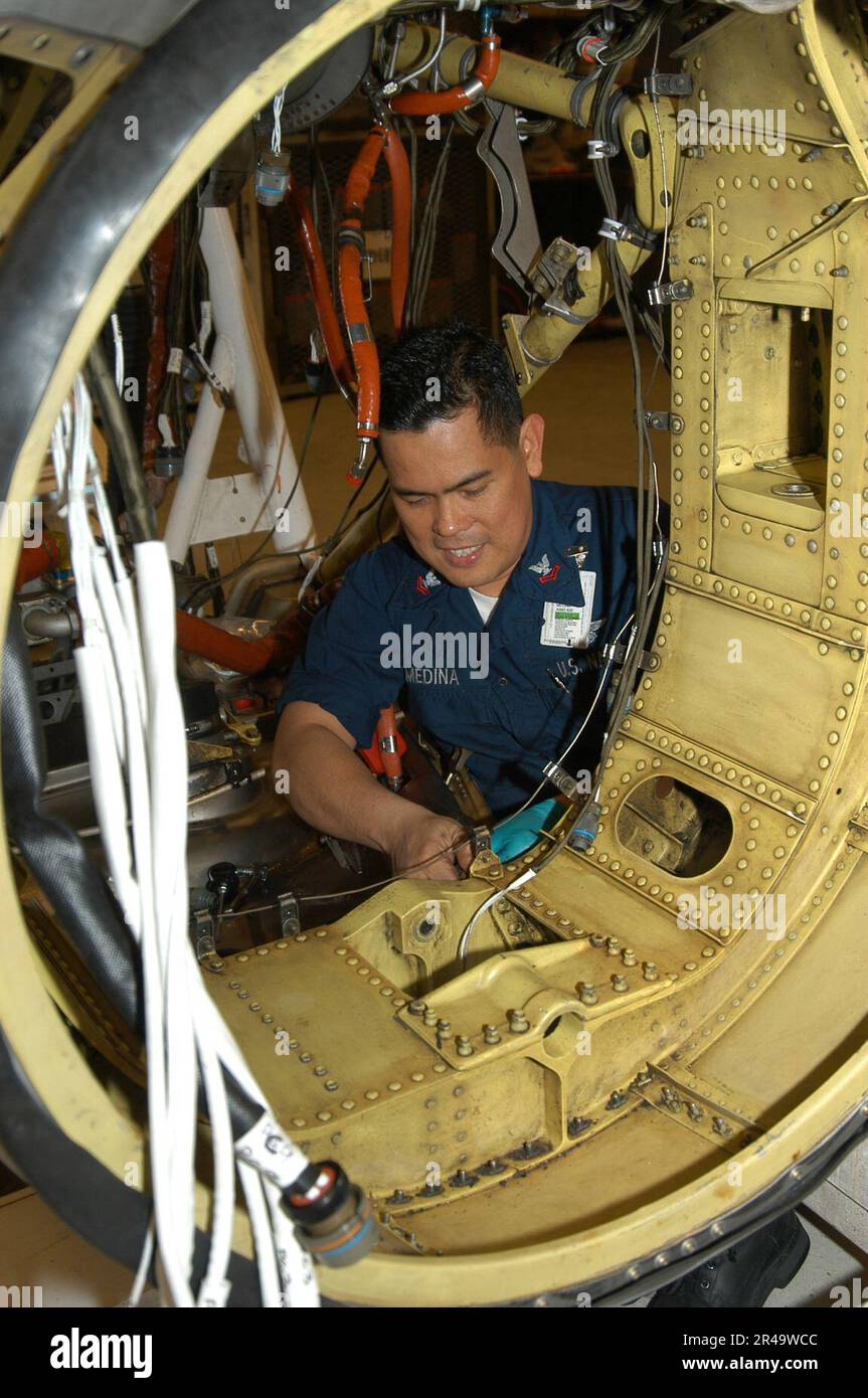 US Navy Aviation Machinist's Mate Stock Photo - Alamy