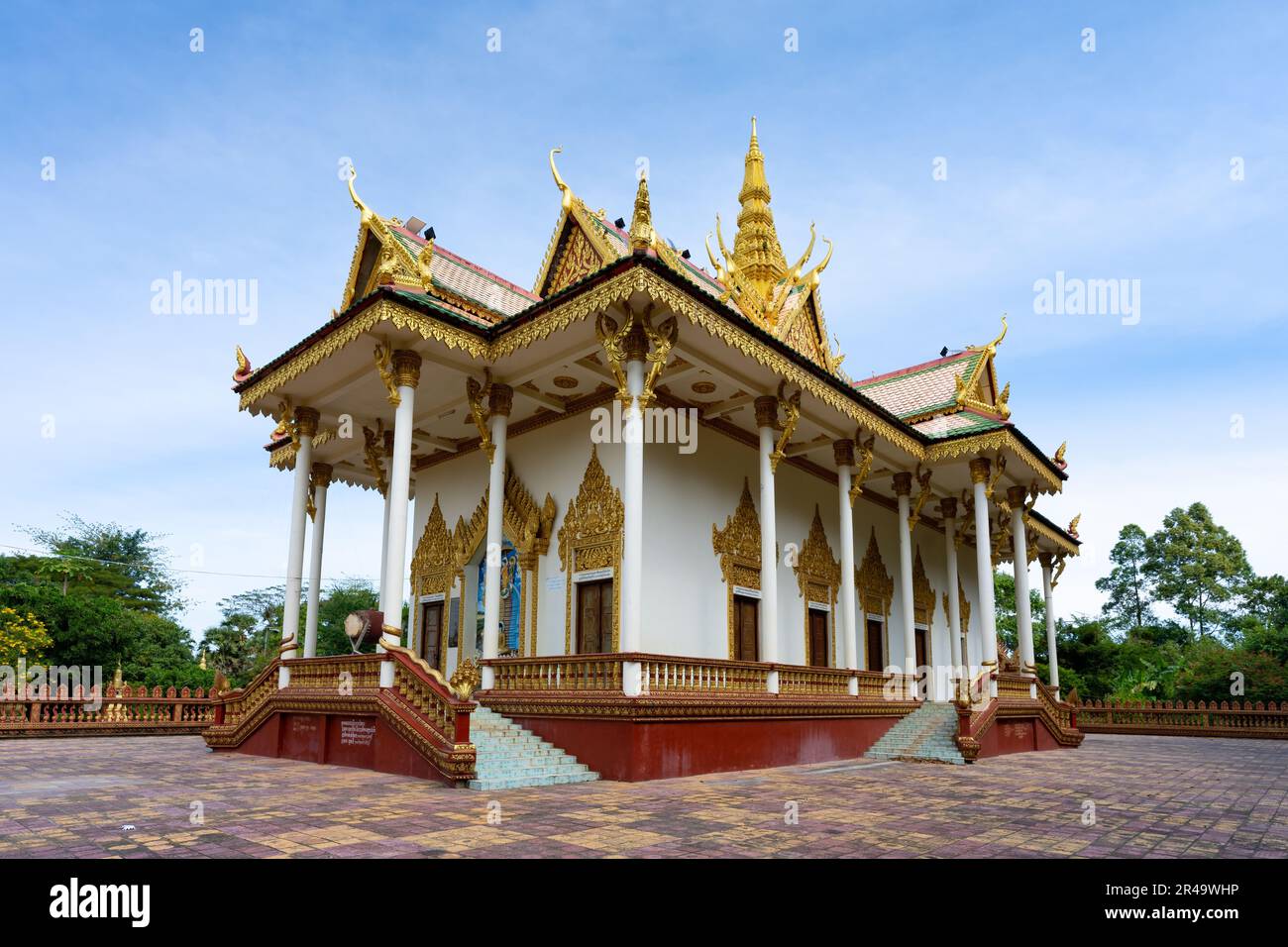 The Baset Pagoda Buddhist temple in Battambang, Cambodia Stock Photo ...