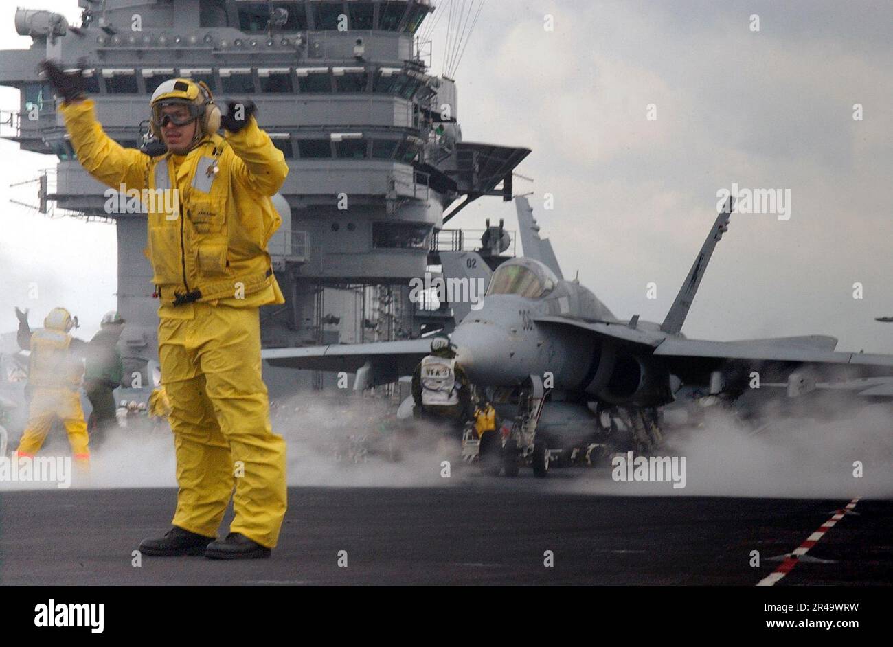 US Navy Aviation Boatswain's Mate Stock Photo - Alamy
