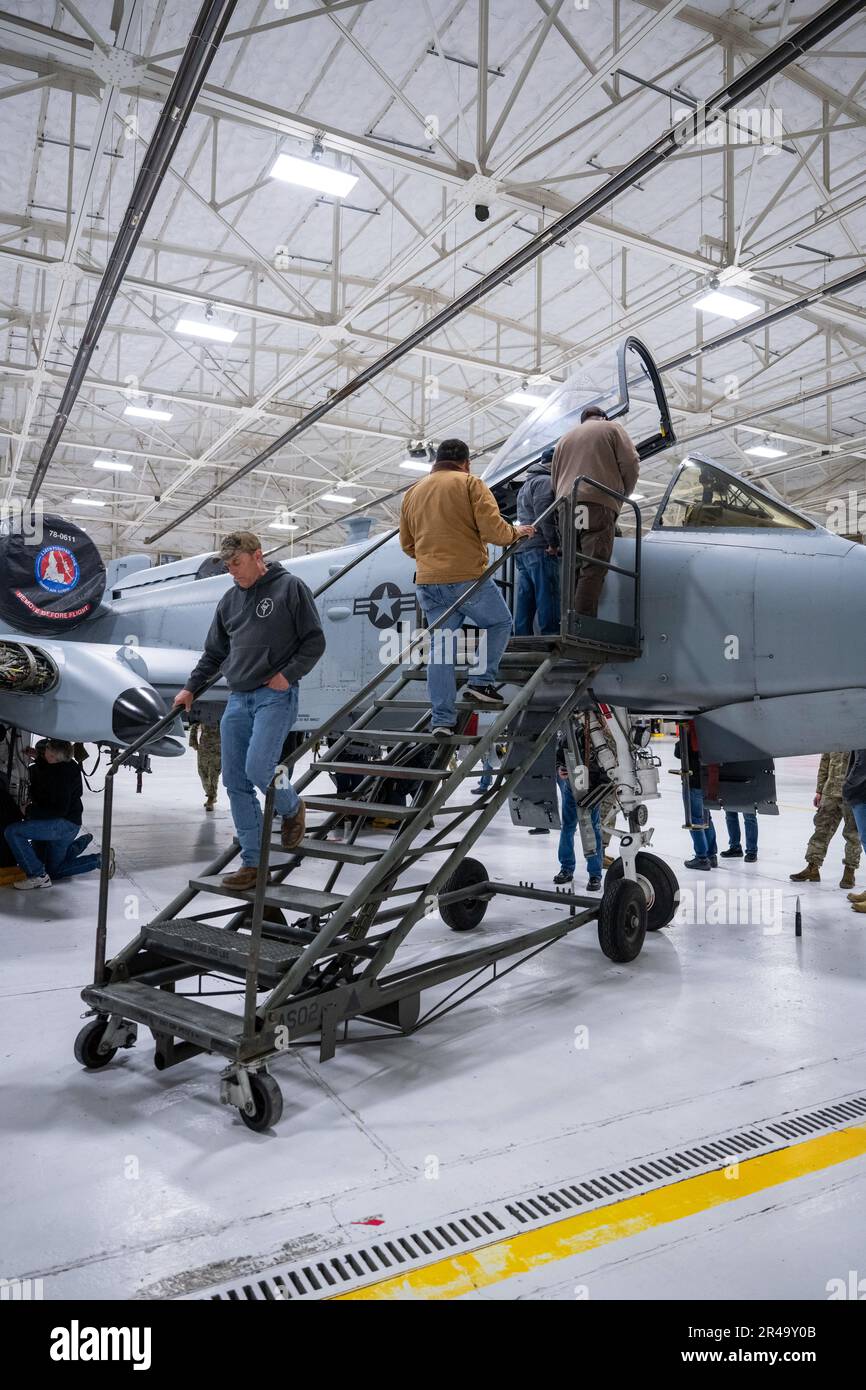 Northwest Machining and Manufacturing tour the 124th Fighter Wing’s ...