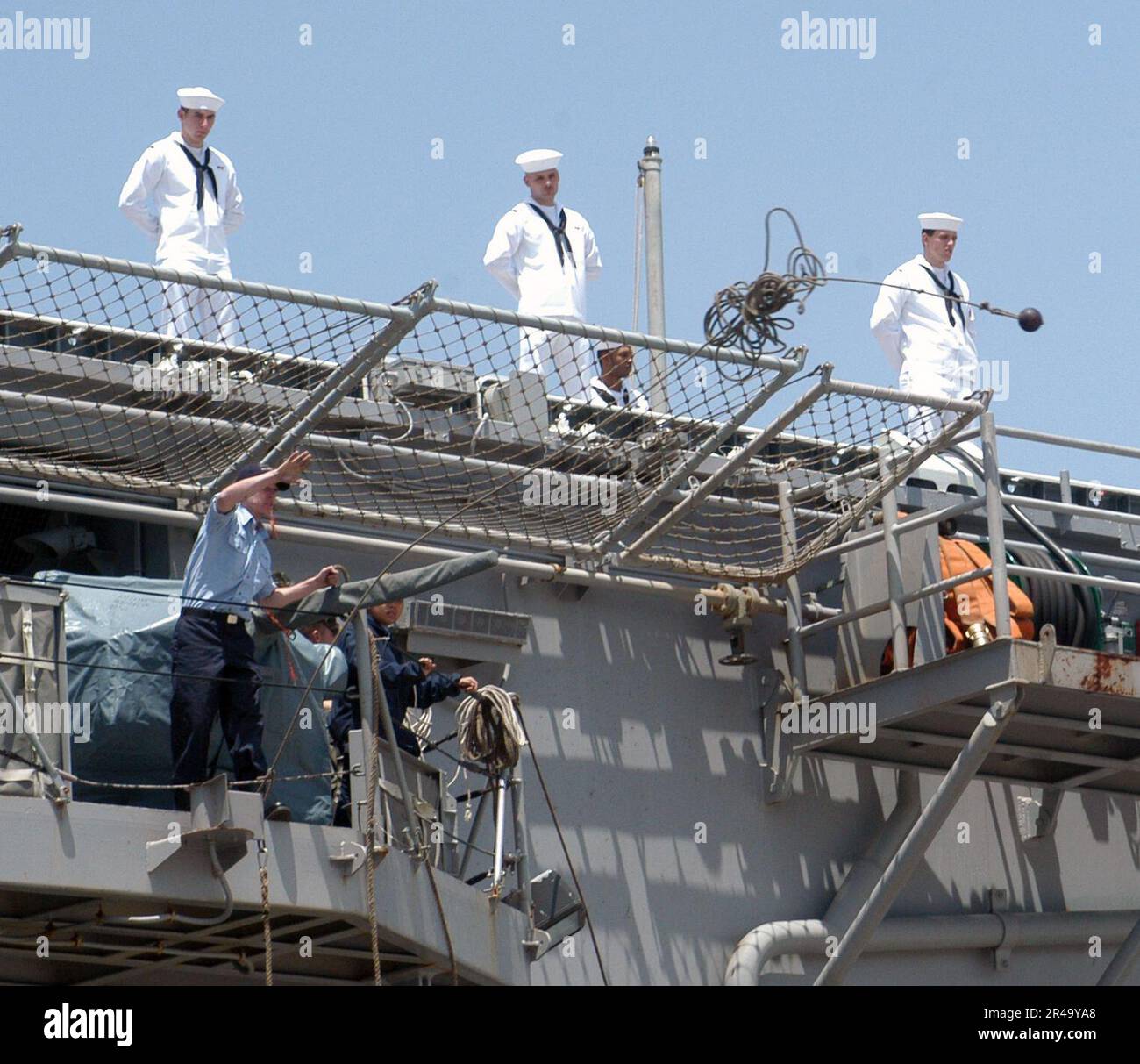 US Navy The amphibious assault ship USS Boxer (LHD 4) returned to San ...